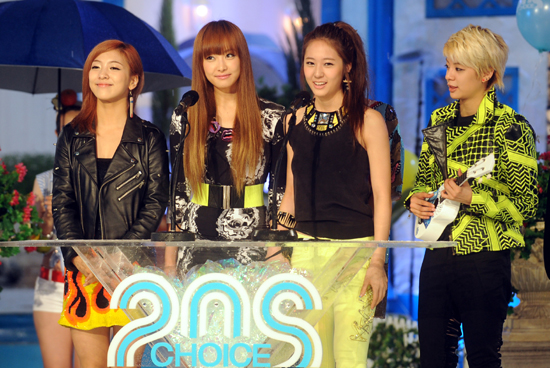 [ENS포토]현아 맨발, 농익은 표정연기 20s Choice 장악 - 민중의소리