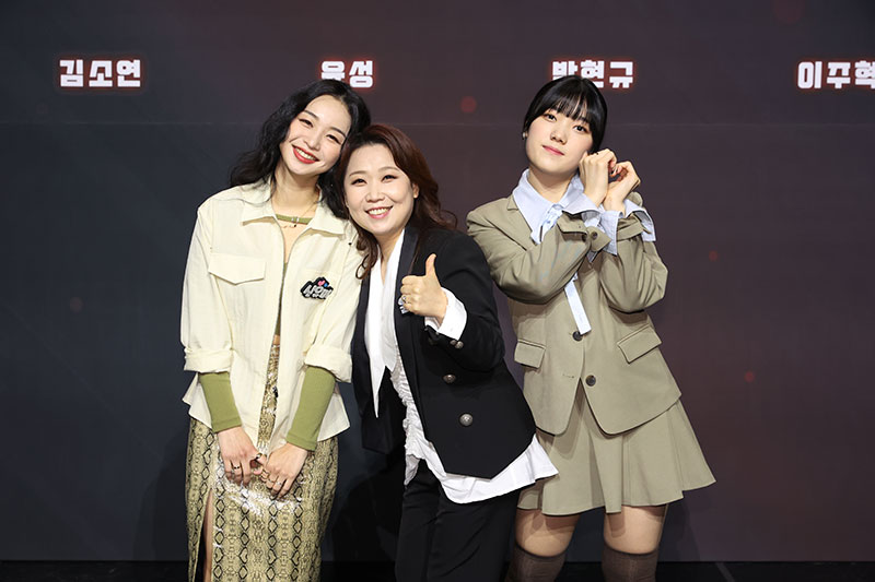 무명 시절 끝낸 ‘싱어게인2’ TOP6가 직접 밝힌 경연 이후 달라진 것들 - 민중의소리