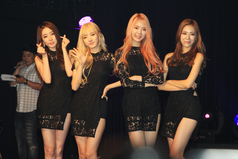 다른 걸그룹과 차별된 섹시미 가득한 스텔라[포토]::민중의소리