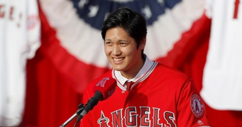 오타니 쇼헤이, MLB 3경기 홈런에 이어 100마일 기록 - 민중의소리