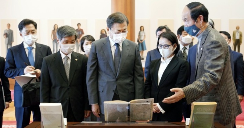 문 대통령 “지금 전태일 열사는 ‘아직 멀었다’ 하시겠죠” - 민중의소리