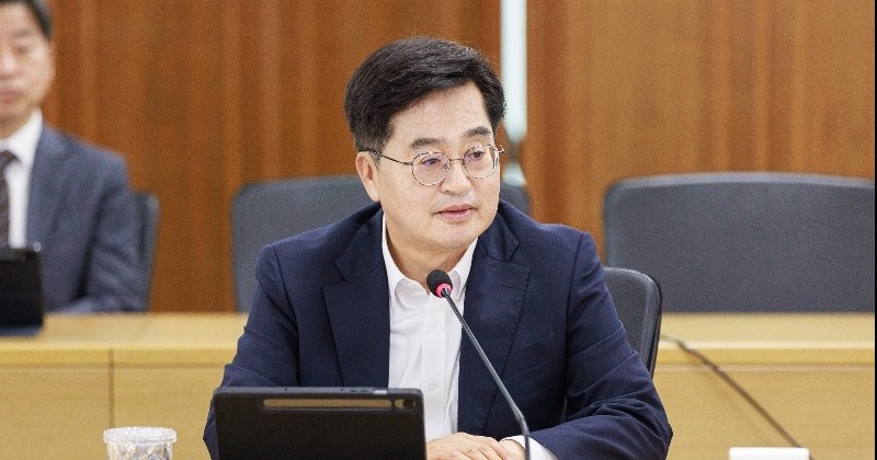 김동연 경기도지사, 지방선거 앞두고 “민선 9기 준비 빈틈없이” - 민중의소리